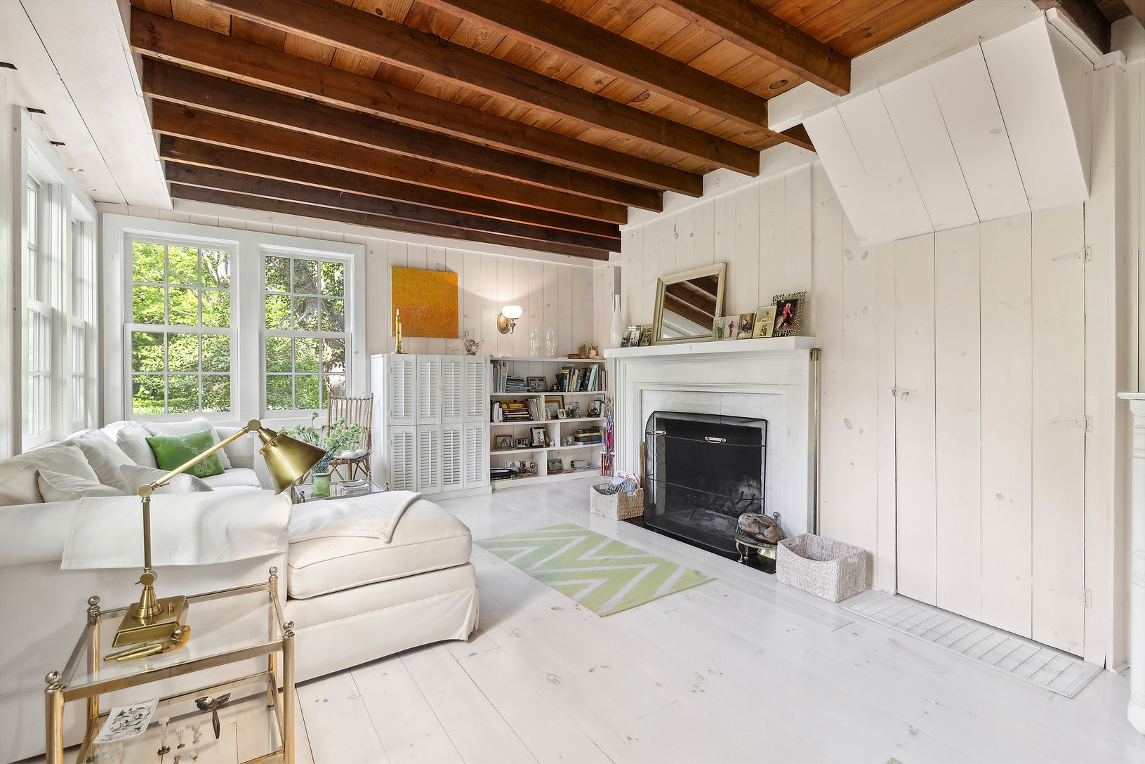 35 Pine St, Bridgehampton, NY 11932 | Out East