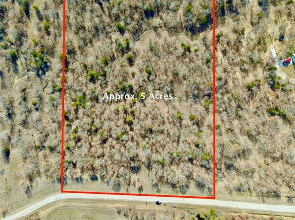 Silver Lakes Ranch - Sunset TX Real Estate - 21 Homes For Sale | Zillow