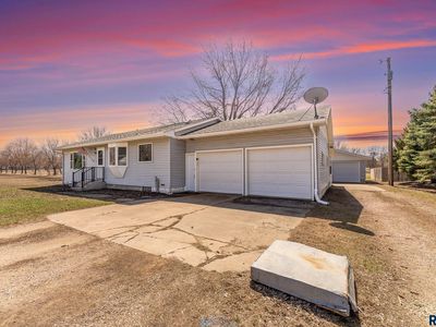 47477 Berry Ln, Renner, SD 57055 | MLS #22301947 | Zillow
