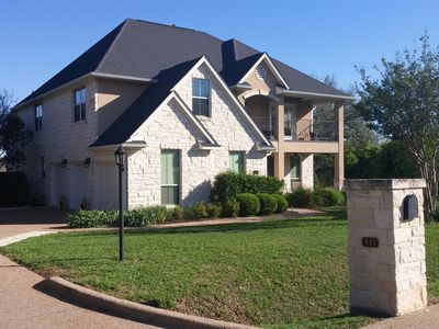 Wendi Severance - Real Estate Agent in Lakeway, TX - Reviews | Zillow