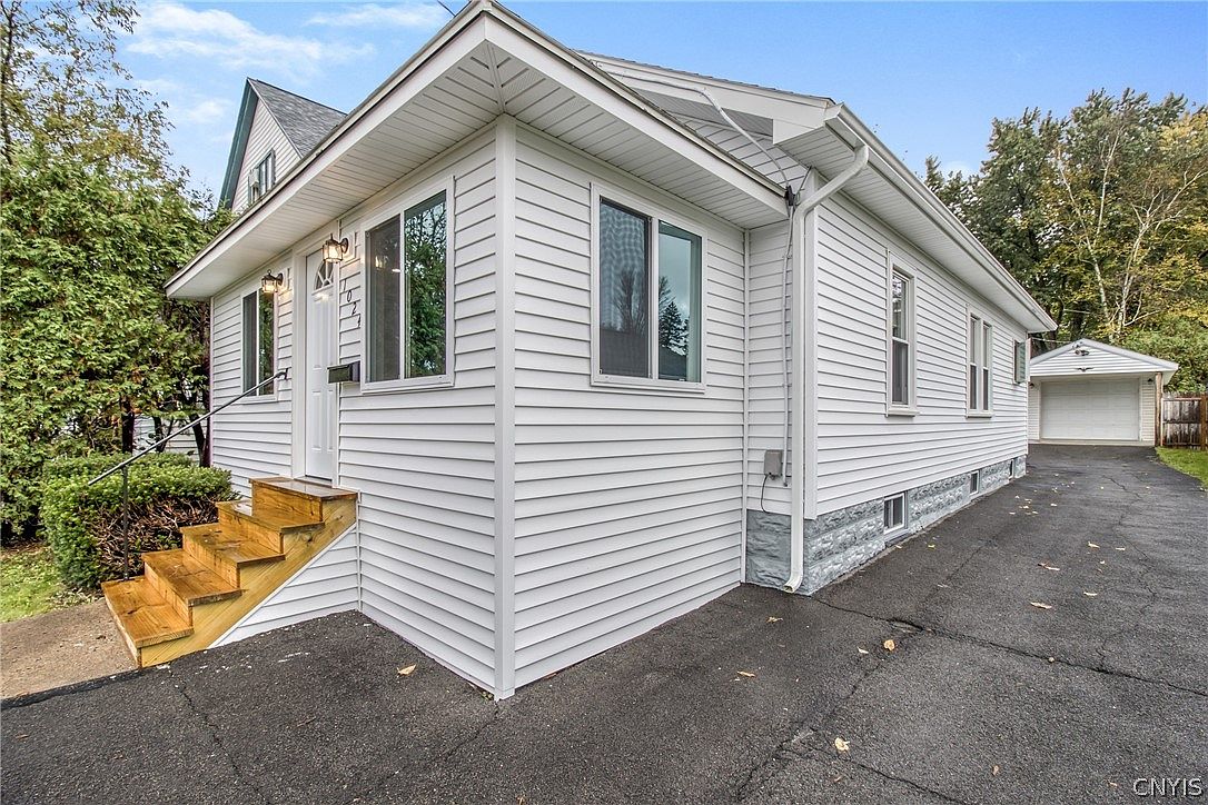 1024 W Dominick St, Rome, NY 13440 | Zillow