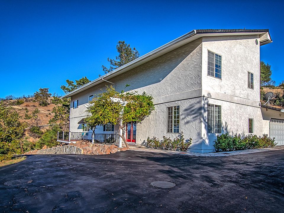 16375 Valparaiso Way, Redding, CA 96001 | MLS #23-1342 | Zillow