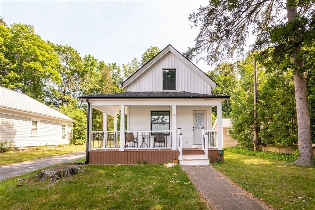 5 Fales Ave, North Attleboro, MA 02763 | MLS #73396226 | Zillow