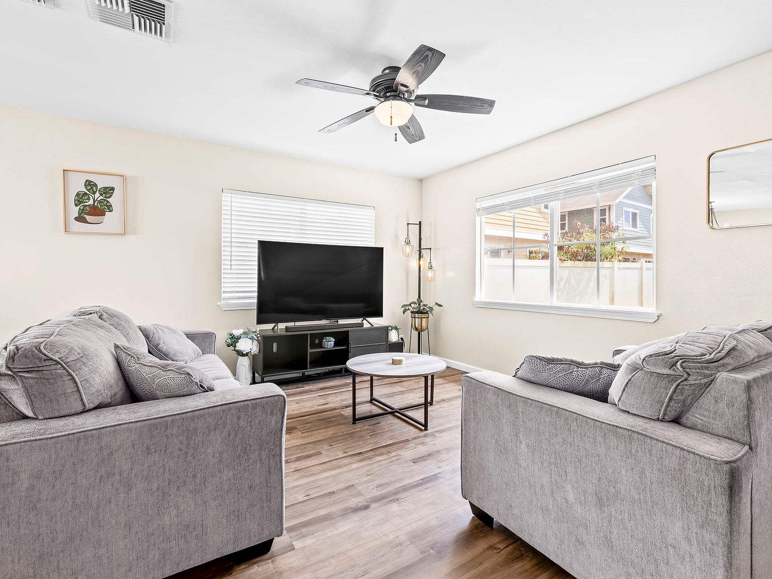 87-1976 Pakeke St #1-H-H, Waianae, HI 96792 | Zillow