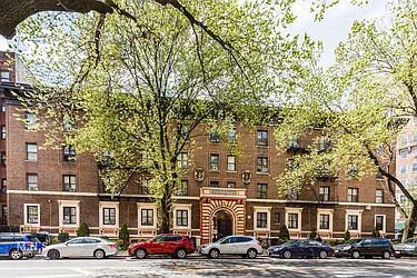 446 Ocean Avenue #3E in Prospect Park South, Brooklyn | StreetEasy