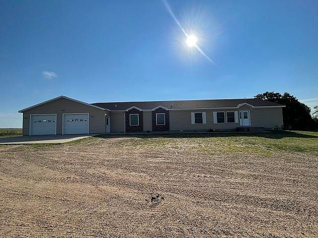 89062 501st Ave, Lynch, NE 68746 | Zillow