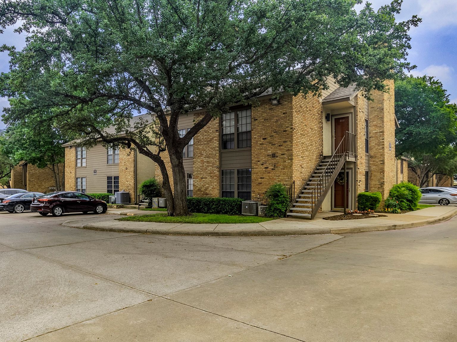 15221 Berry Trl APT 807, Dallas, TX 75248 | Zillow