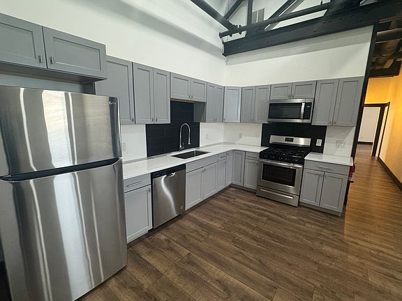 2335 Main St #2C, Buffalo, NY 14214 | Zillow