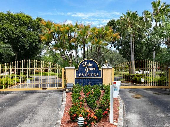 4977 SW Lake Grove Cir, Palm City, FL 34990 | MLS #M20042904 | Zillow