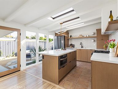 6 S Soledad St, Santa Barbara, CA 93103 | Zillow