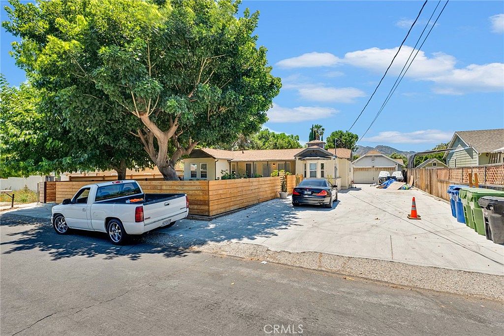 10427 Variel Ave, Chatsworth, CA 91311 | MLS #SR23136156 | Zillow