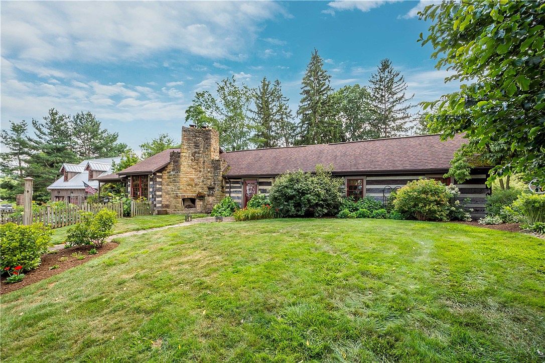 1315 Mapleview Dr N, Washington, PA 15301 | Zillow