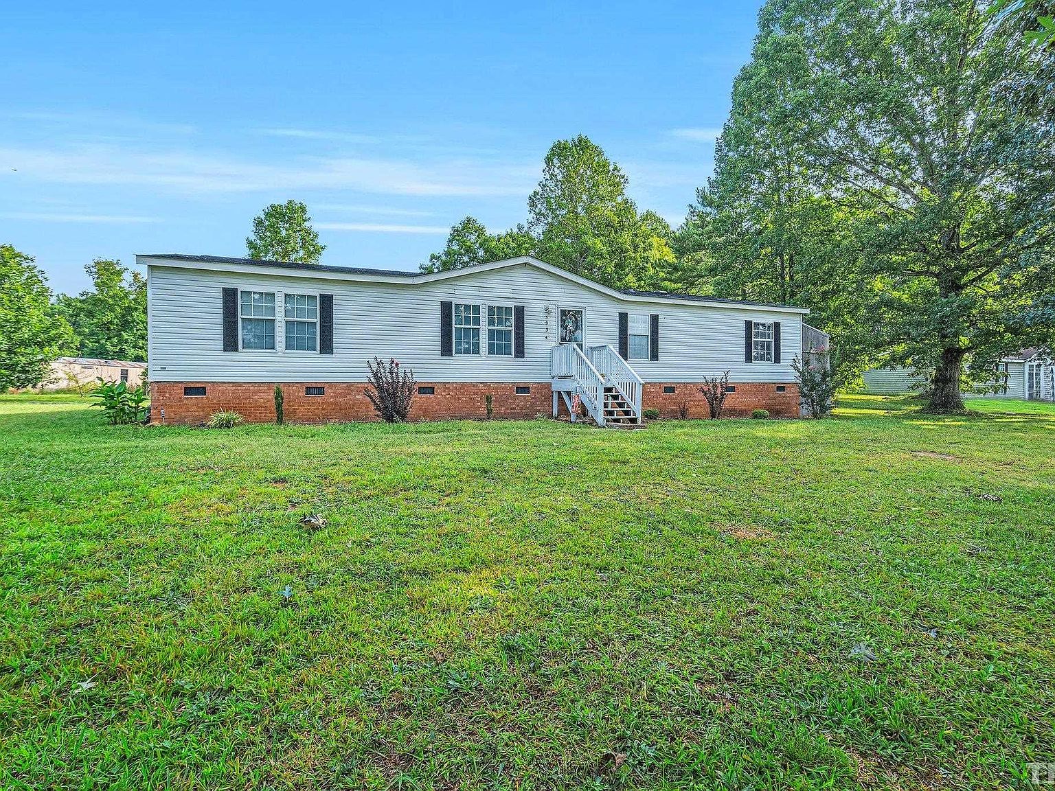 3934 Shonnette Dr, Burlington, NC 27217 | MLS #2530033 | Zillow