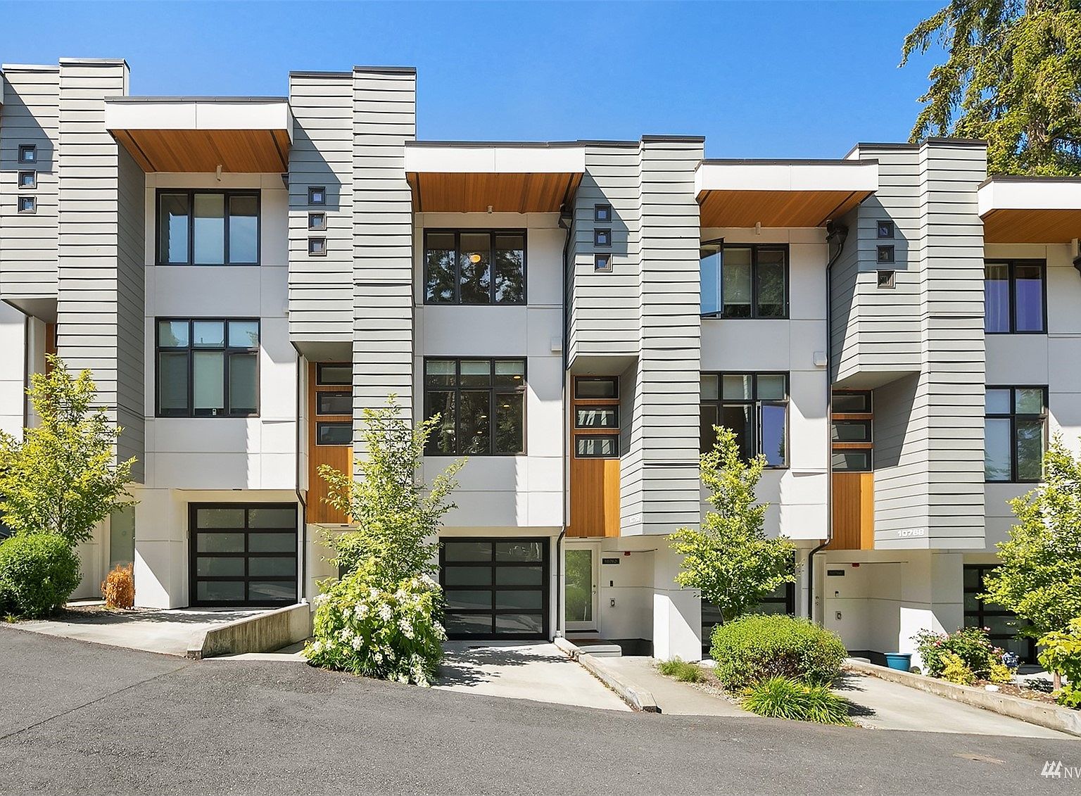 10760 SE 1st Drive, Bellevue, WA 98004 | Zillow