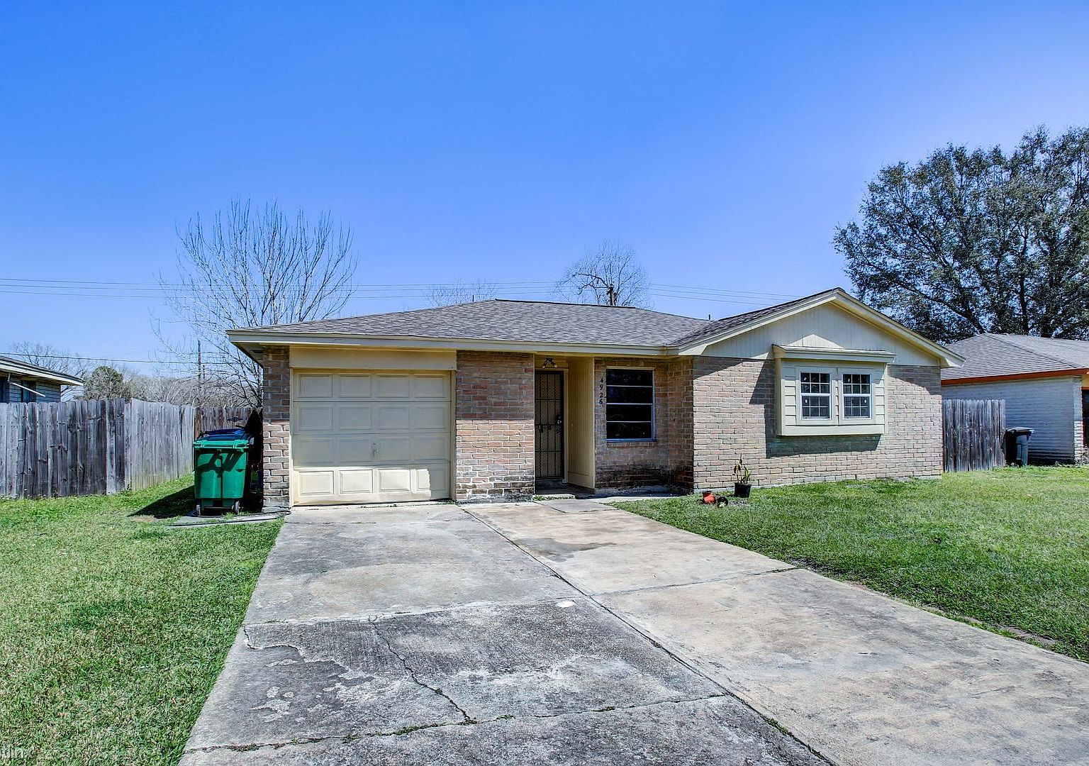 4926 Ridgestone St, Houston, TX 77053 | Zillow