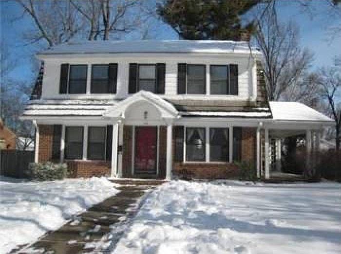 6225 Morningside Dr, Kansas City, MO 64113 | Zillow