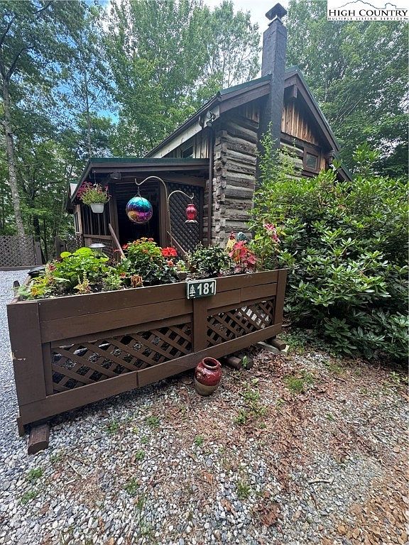181 Oak Lane, Newland, NC 28657 | MLS #257011 | Zillow