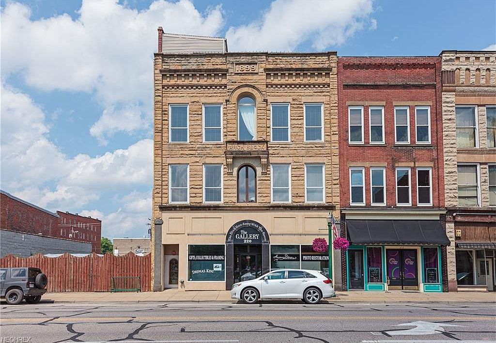 220 Front St, Marietta, OH 45750 | Zillow
