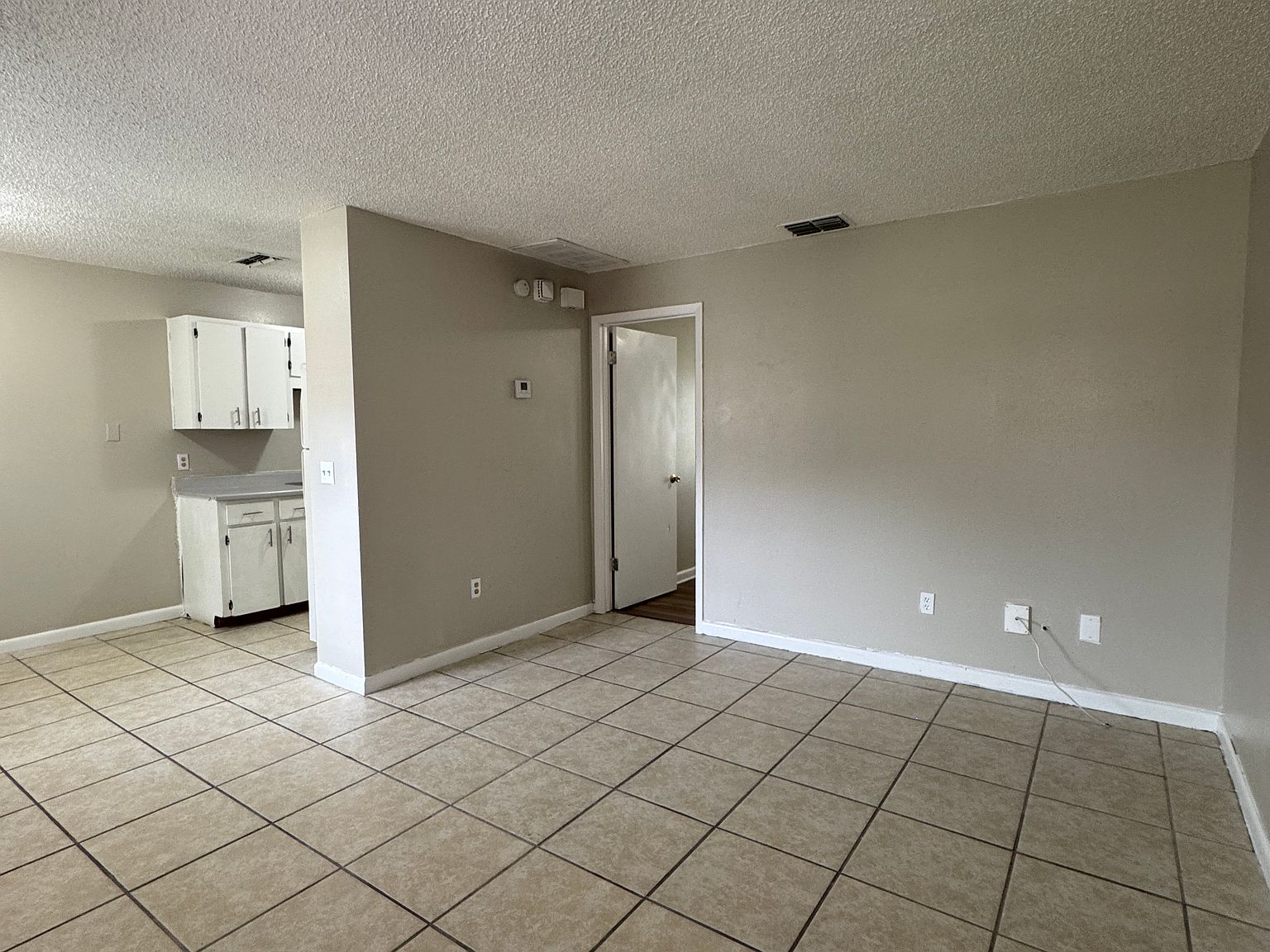 3011 Allred Dr #B, Auburndale, FL 33823 | Zillow