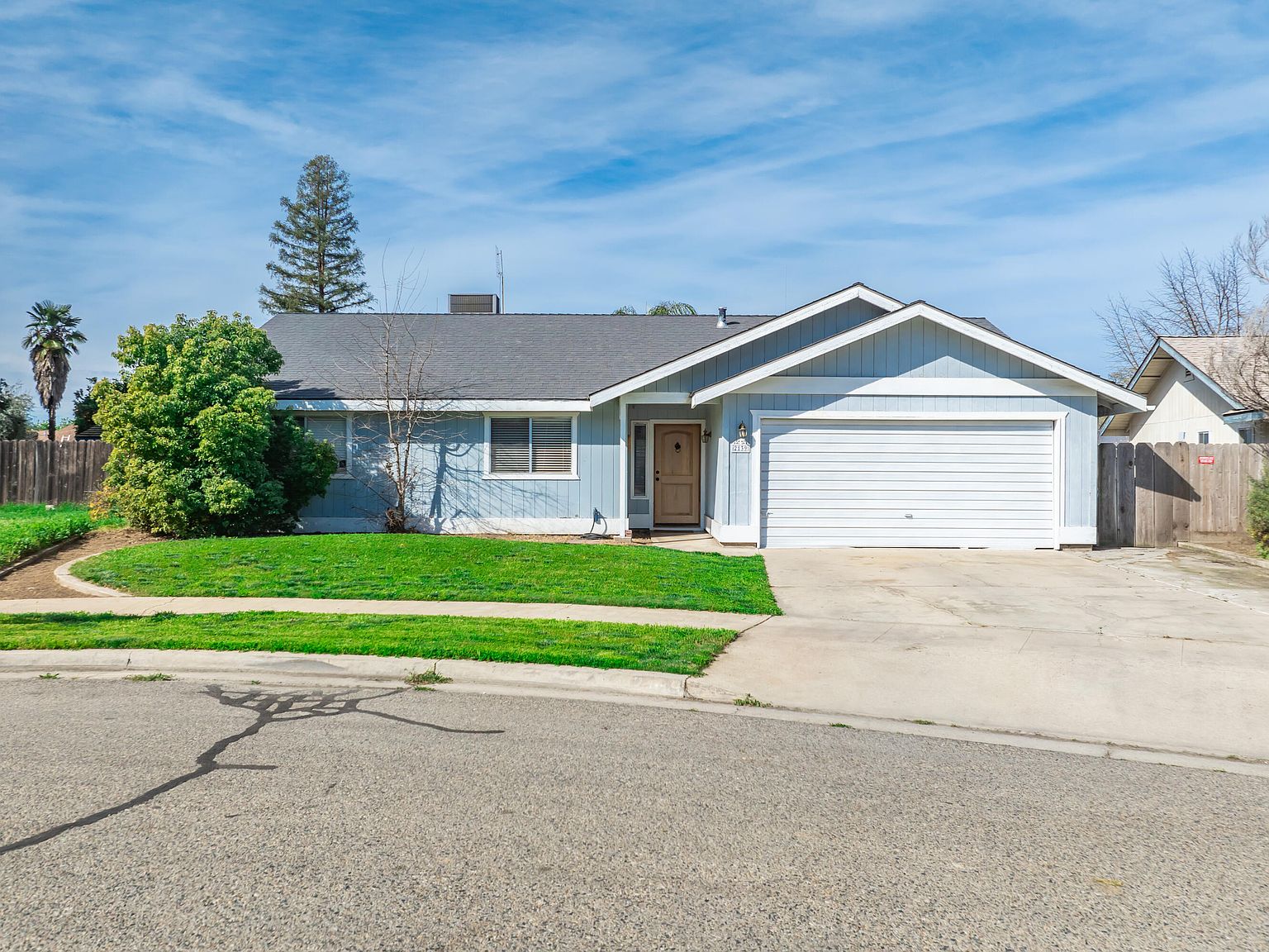 2139 S Conyer Court, Visalia, CA 93277 | Zillow
