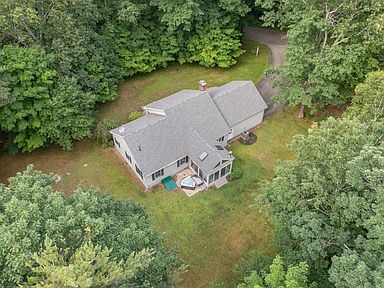 32 Stage Road, Nottingham, NH 03290 | Zillow