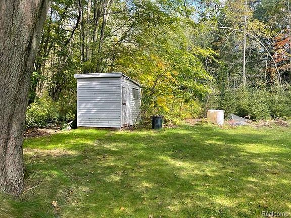 6318 Rynn Rd, North Street, MI 48049 | MLS #20230083908 | Zillow