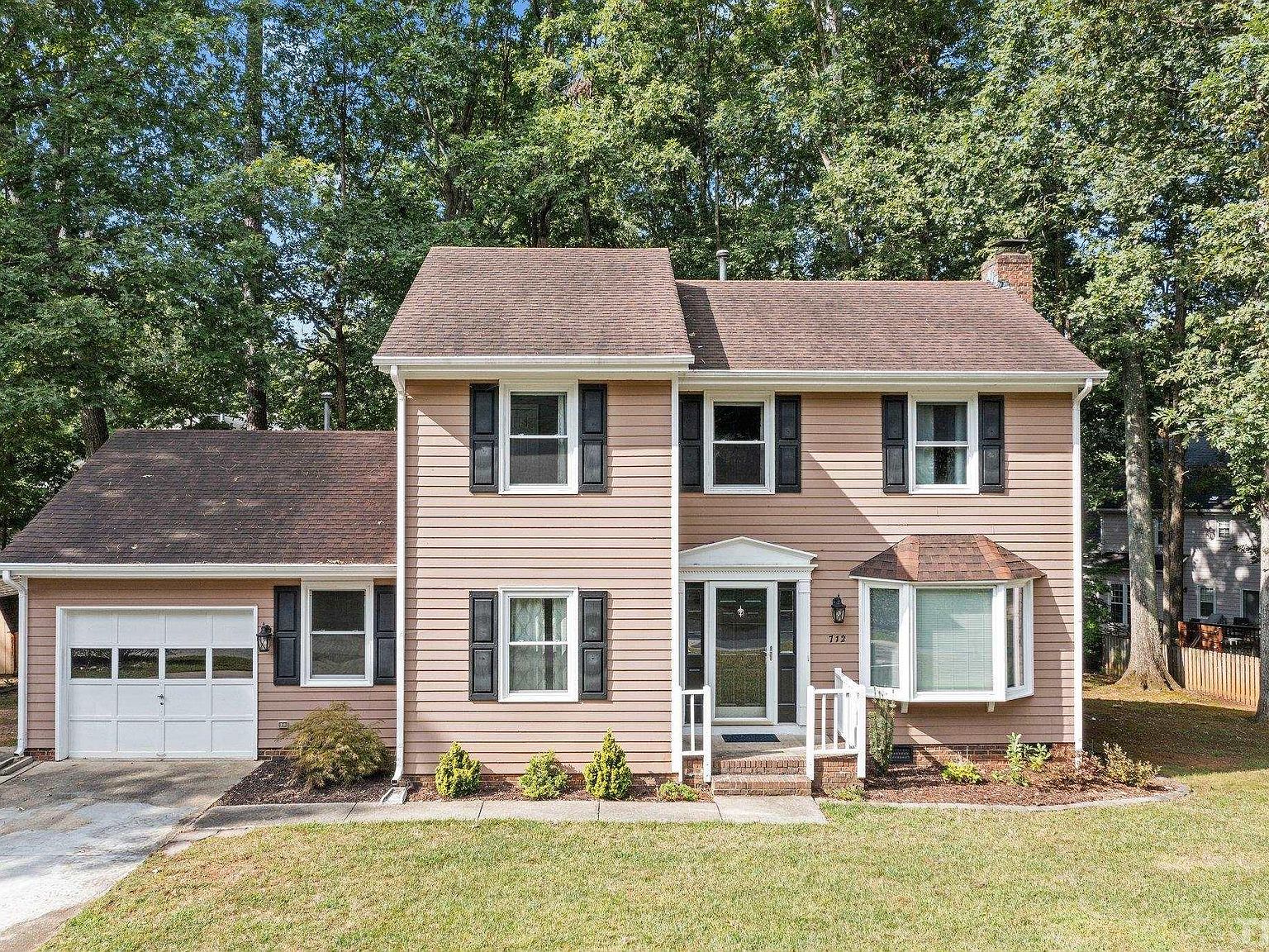712 Trappers Run Dr, Cary, NC 27513 | MLS #2540438 | Zillow
