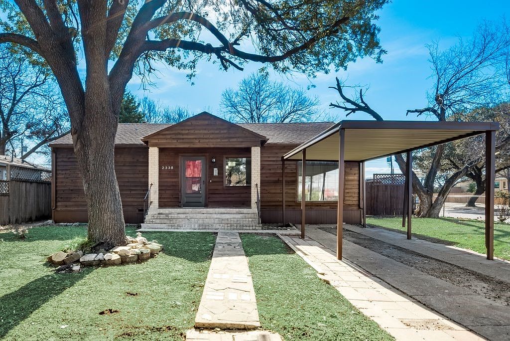 2330 Engle Ave, Dallas, TX 75224 | Zillow