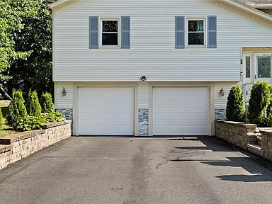 39 River Dr, Johnston, RI 02919 | Zillow