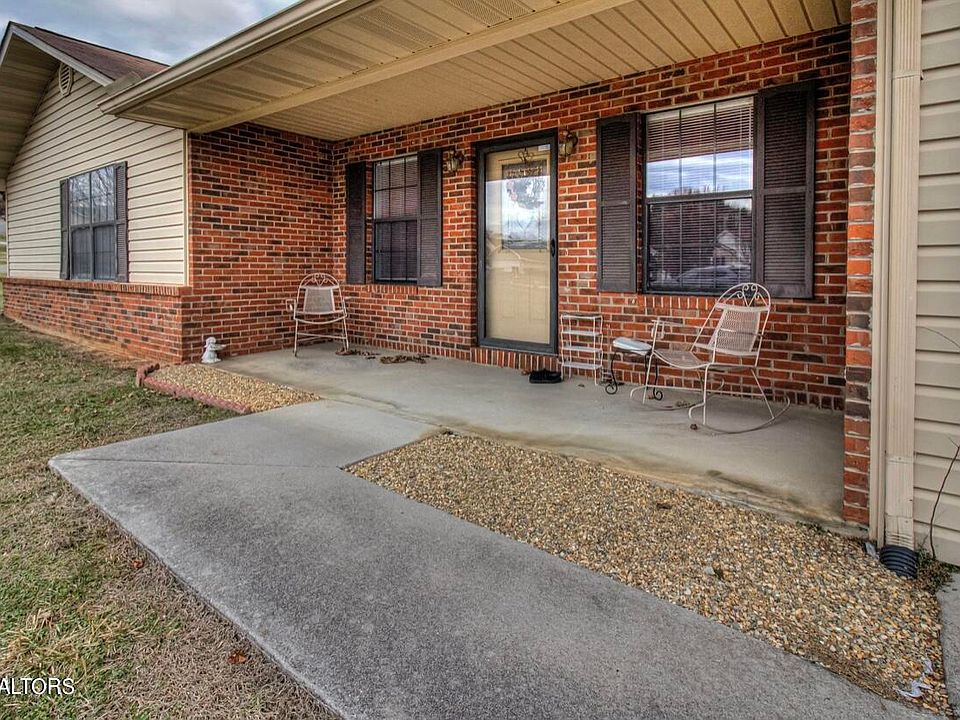 1646 Rivergate Dr, Sevierville, TN 37862 | Zillow