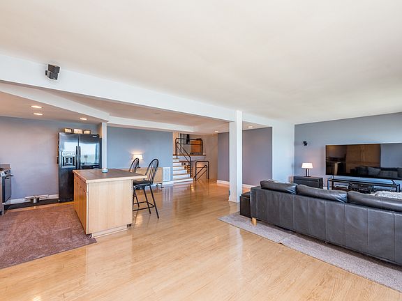 141 S Lakeshore Dr UNIT C4, Racine, WI 53403 | MLS #11877354 | Zillow