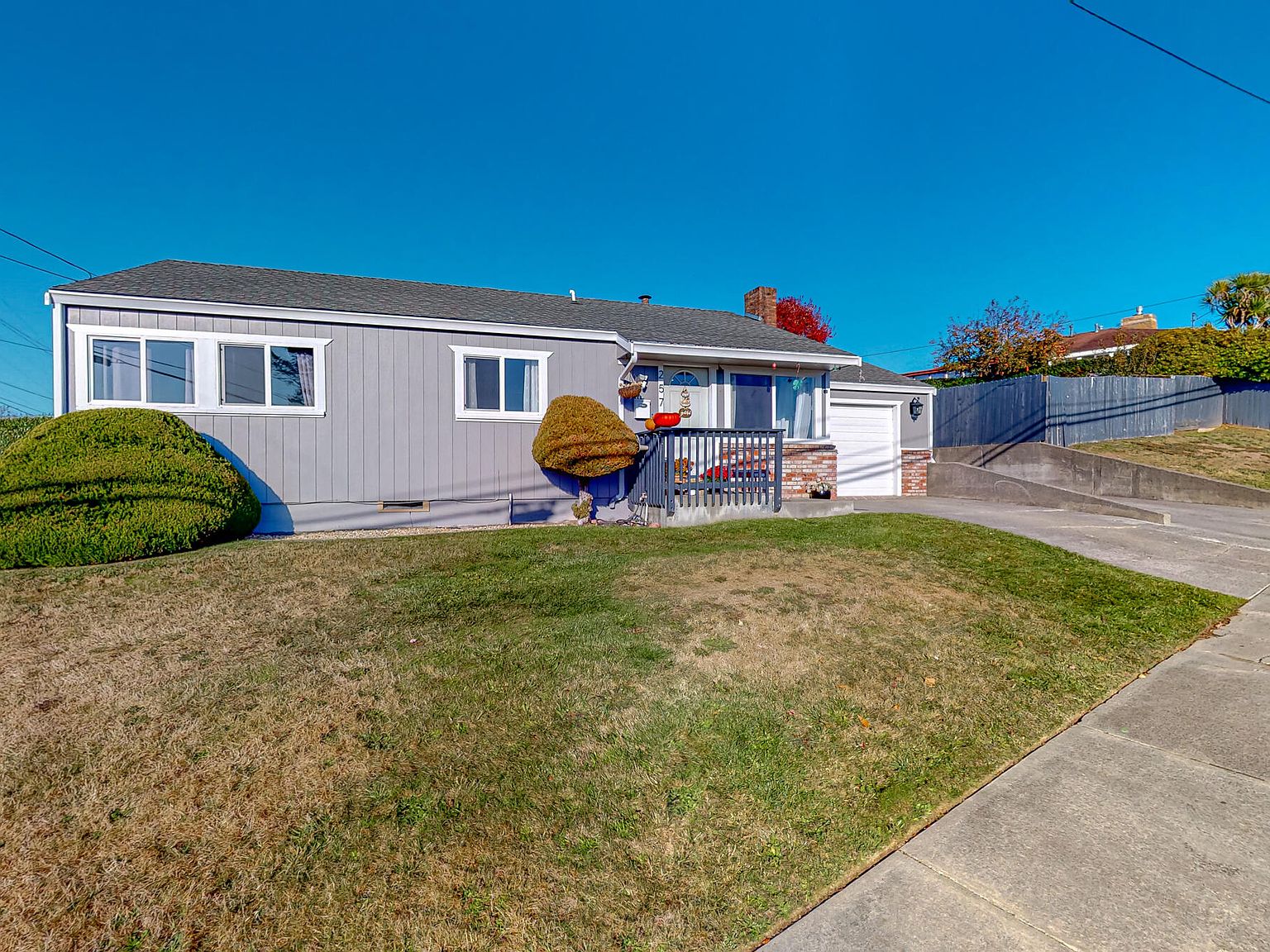 257 Buhne St, Eureka, CA 95501 | Zillow