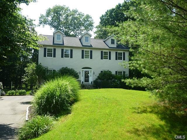 10 Rowayton Ct, Norwalk, CT 06853 | Zillow