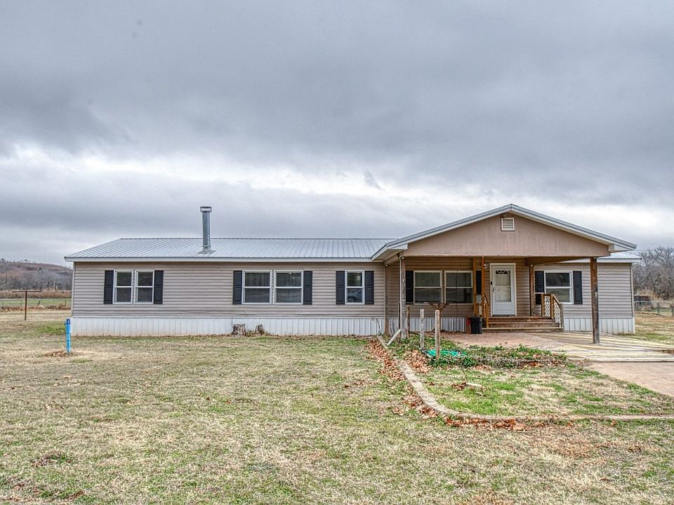 15514 E County Road 1585, Lindsay, OK 73052 | Zillow