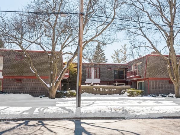 Deerfield IL Real Estate - Deerfield IL Homes For Sale | Zillow