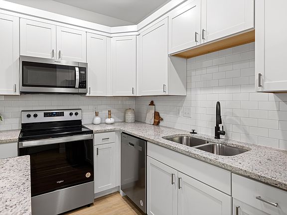 685-691 Neighborhood Rd, Wellford, SC 29385 | MLS #319998 | Zillow