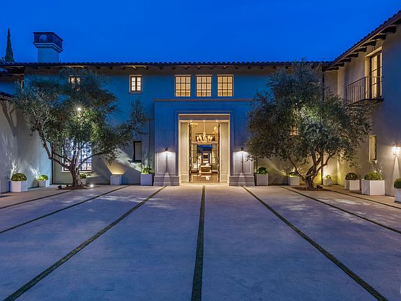 271 S Mapleton Dr, Los Angeles, CA 90024 | MLS #23-282221 | Zillow