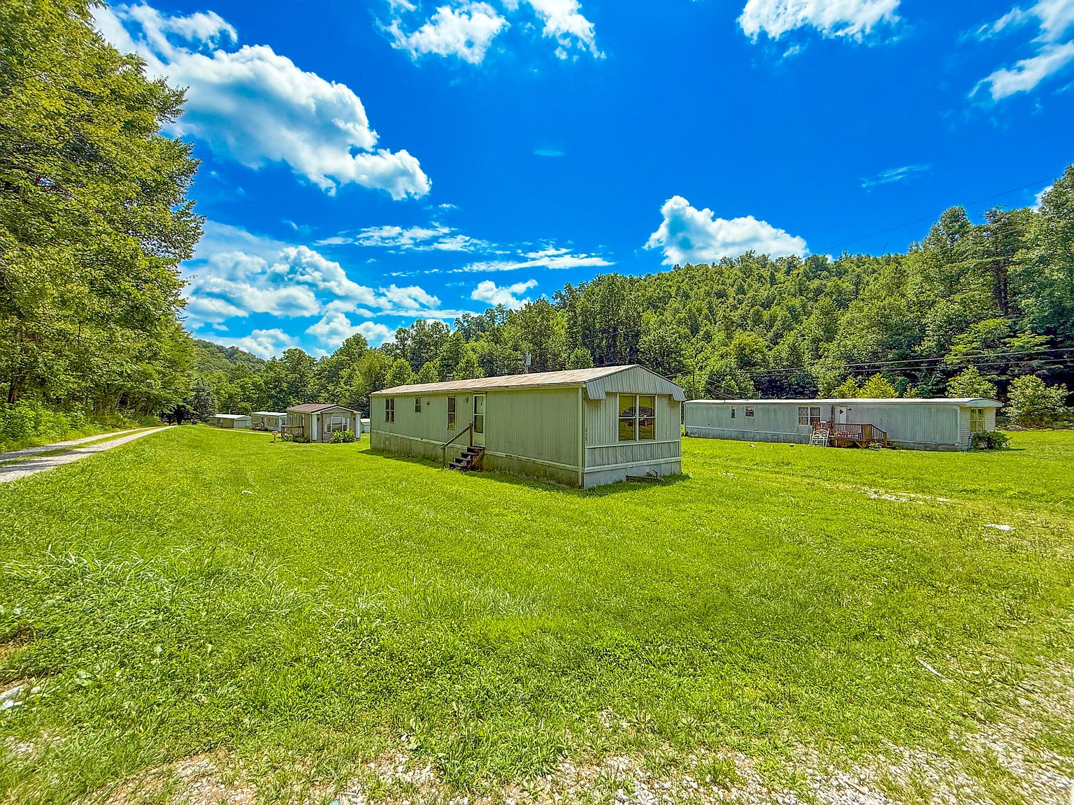119 Nightingale Ln, Girdler, KY 40943 | MLS #25014455 | Zillow