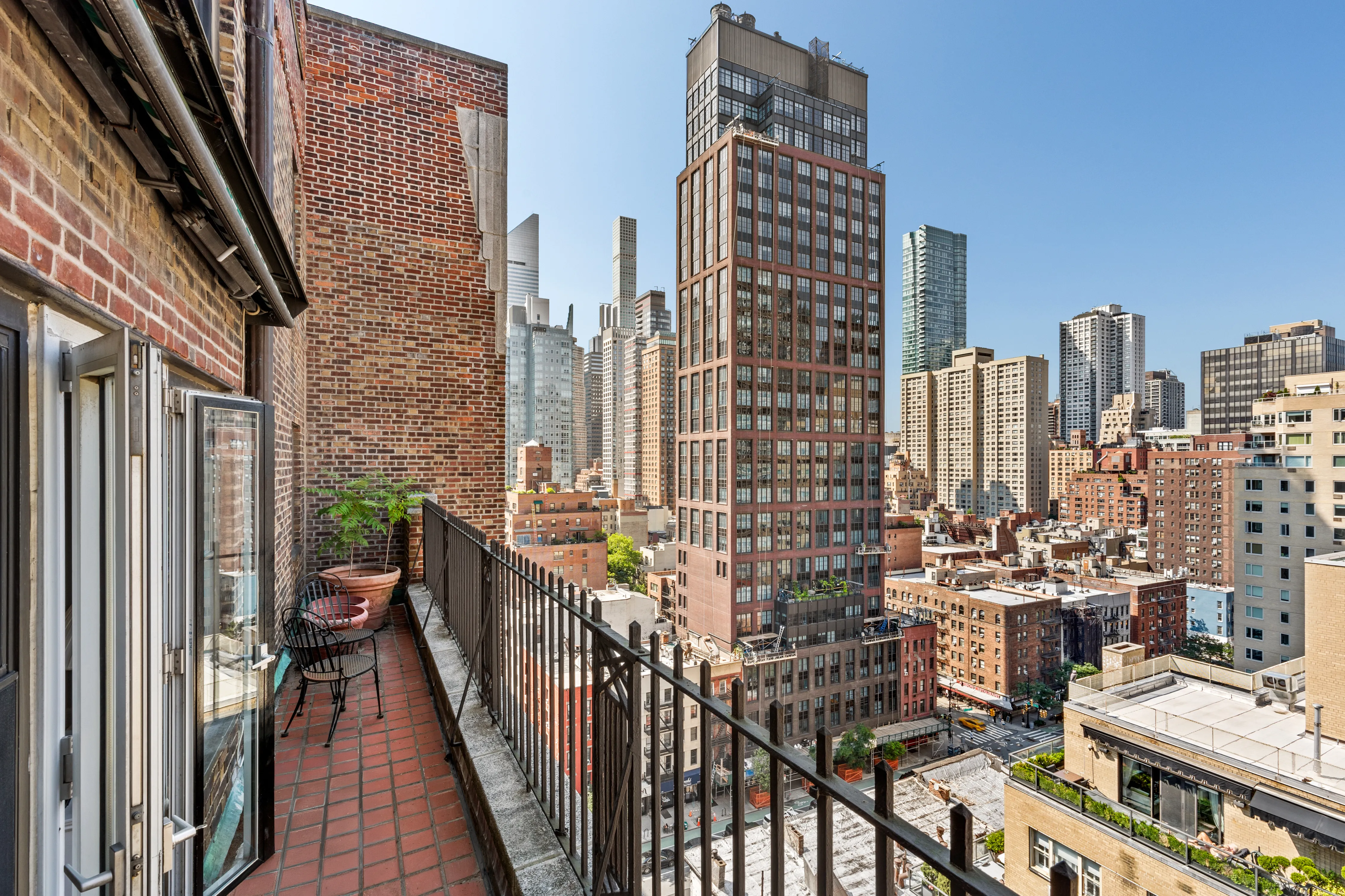400 East 52nd Street #16D in Beekman, Manhattan | StreetEasy