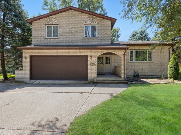 Willowbrook Real Estate - Willowbrook IL Homes For Sale | Zillow
