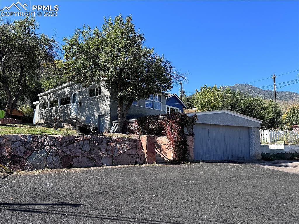 821 Prospect Pl, Manitou Springs, CO 80829 | MLS #3520169 | Zillow