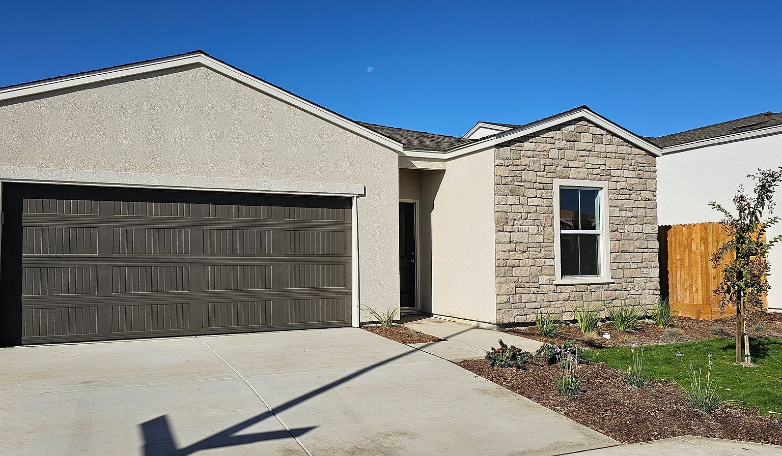 2767 N Janice Ave, Fresno, CA 93737 | Zillow