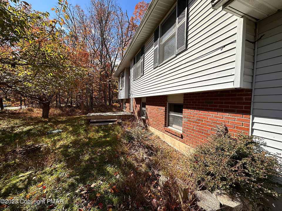 4215 Pine Ridge Dr, Bushkill, PA 18324 | Zillow