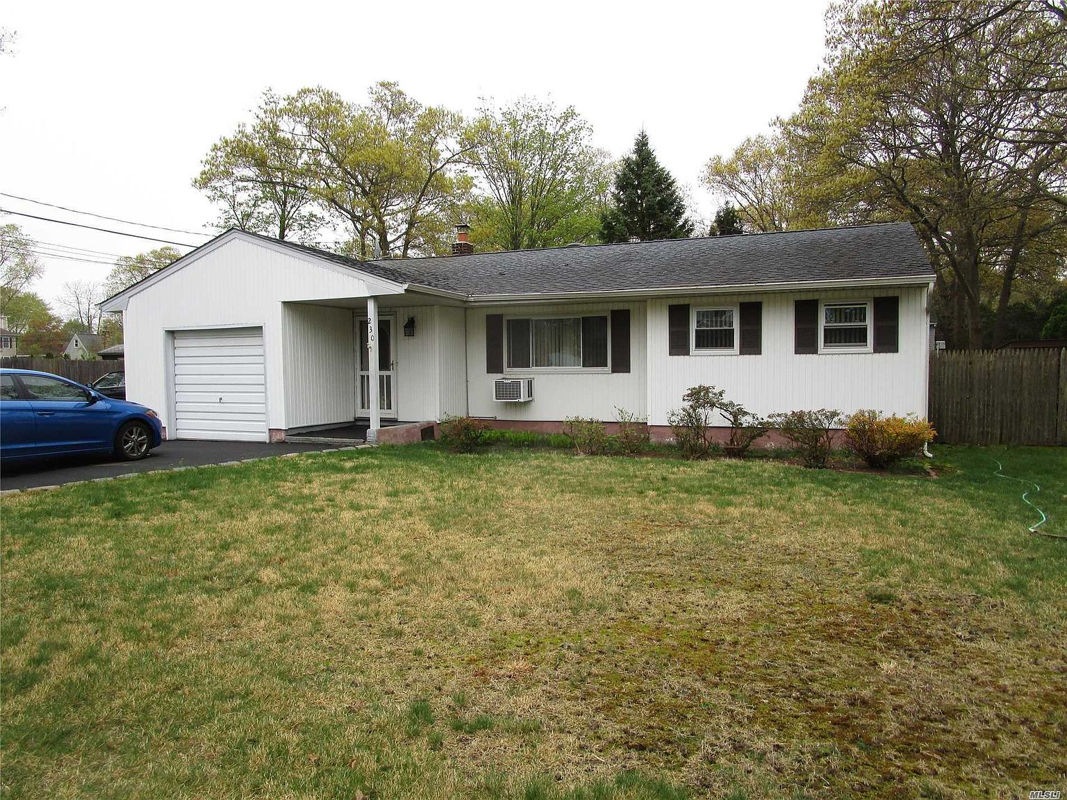 230 Terry Blvd, Holbrook, NY 11741 | Zillow