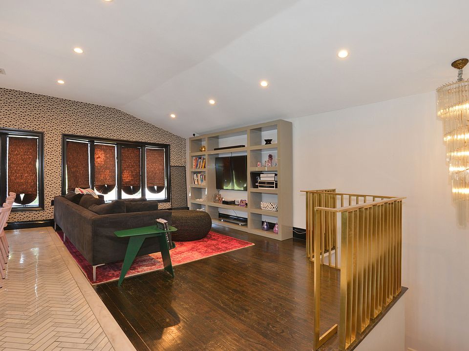 1465 E 69th St Brooklyn NY | Zillow