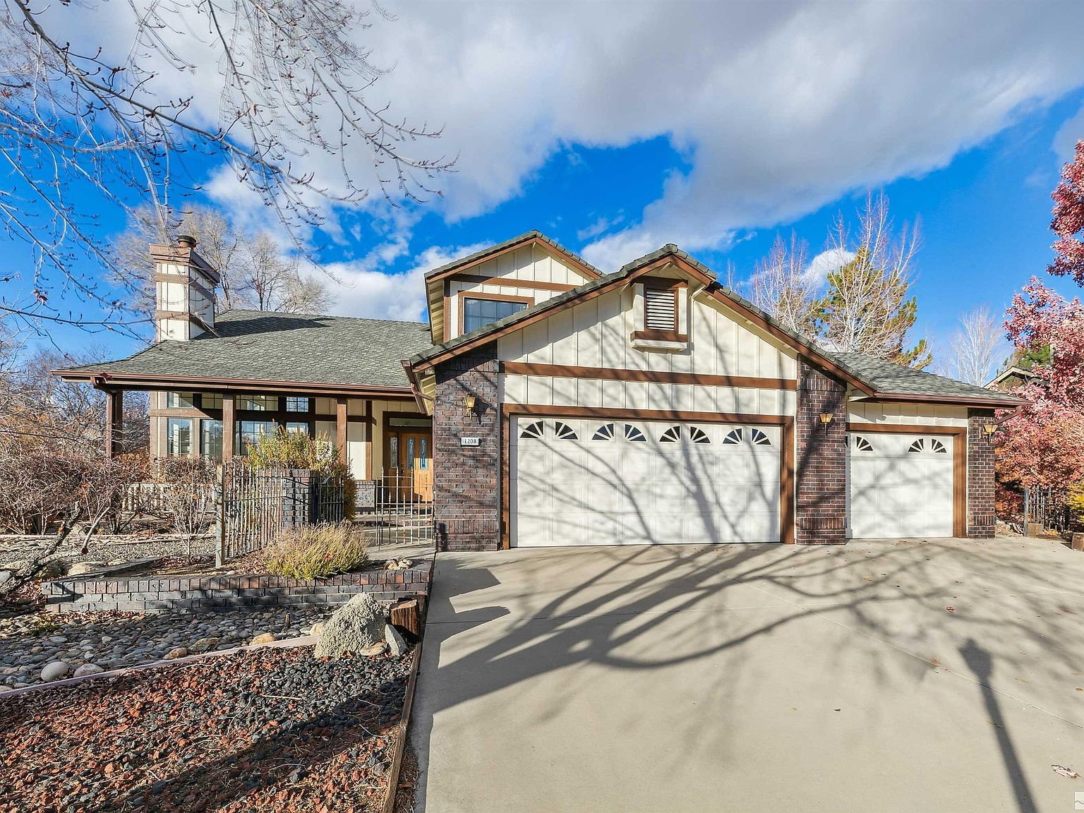 1208 Pleasantview Dr, Gardnerville, NV 89460 | MLS #240015307 | Zillow