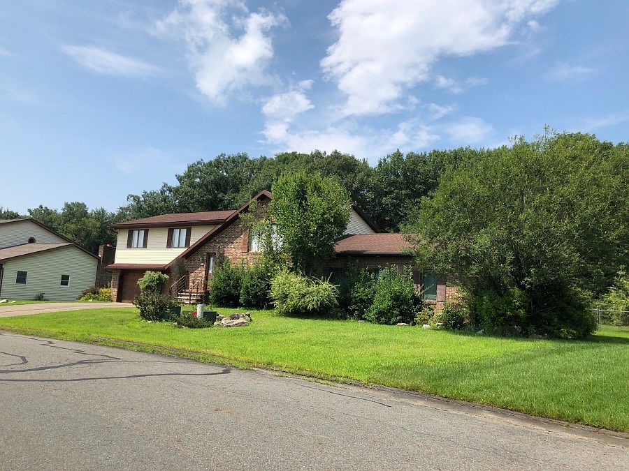 205 Rinaldi Dr, Taylor, PA 18517 | Zillow