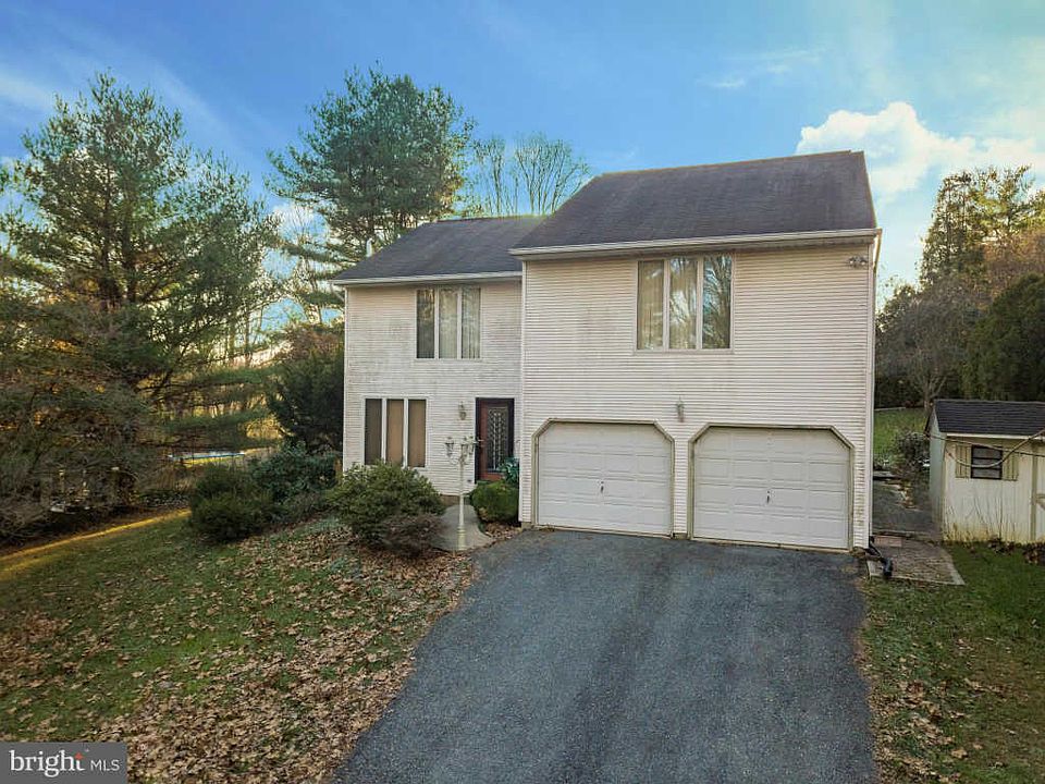 374 Ironstone Ridge Rd, Lancaster, PA 17603 | Zillow
