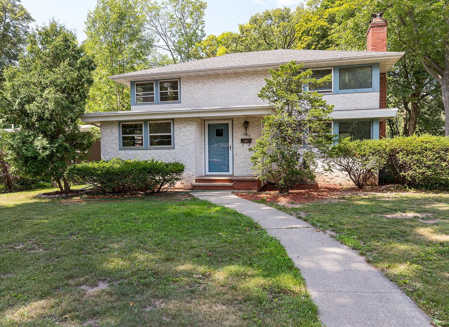 1923 N Racine St, Appleton, WI 54911 | MLS #50279490 | Zillow