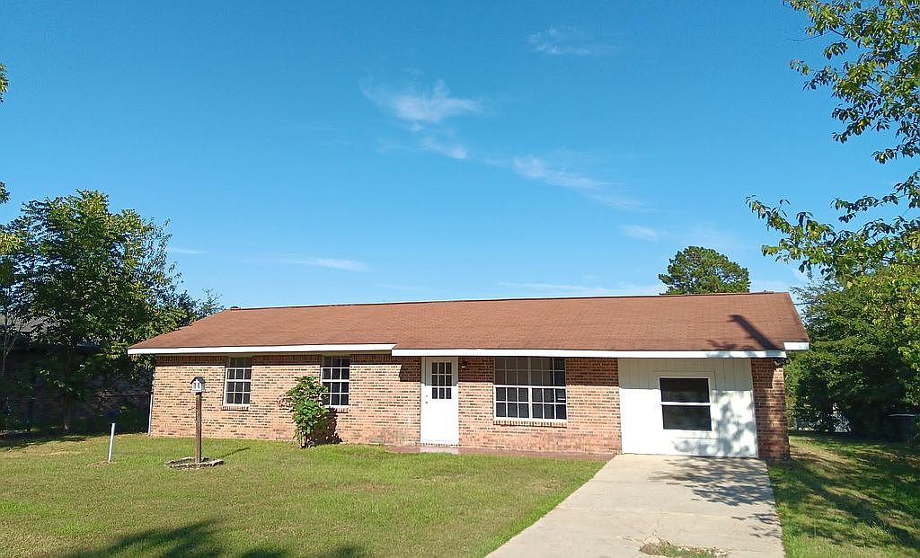 252 Sanders Rd, Dothan, AL 36303 | Zillow